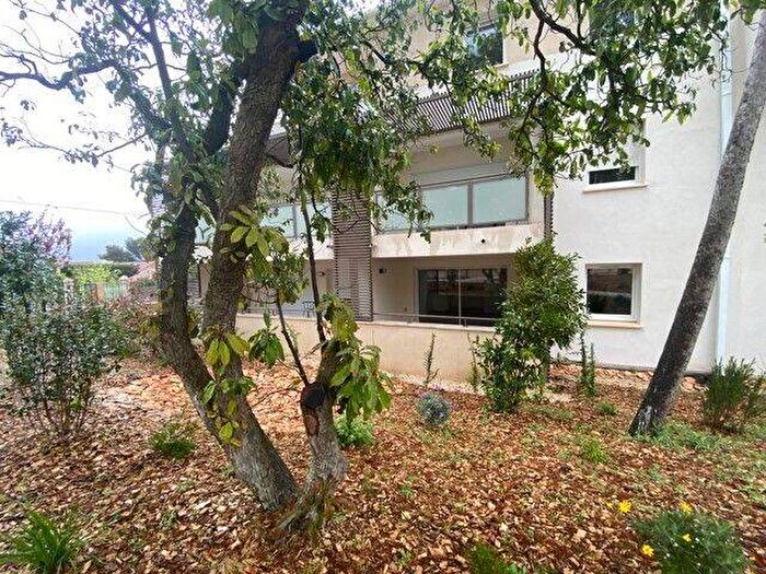 Appartement à louer - Alouette, Nîmes - 2 pièces - 1 chambre