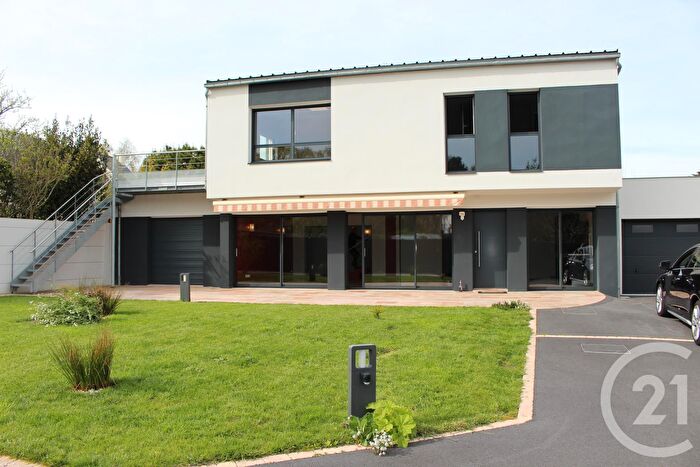 Saint-Nazaire, Saint-Marc : Maison 5 pièces à louer