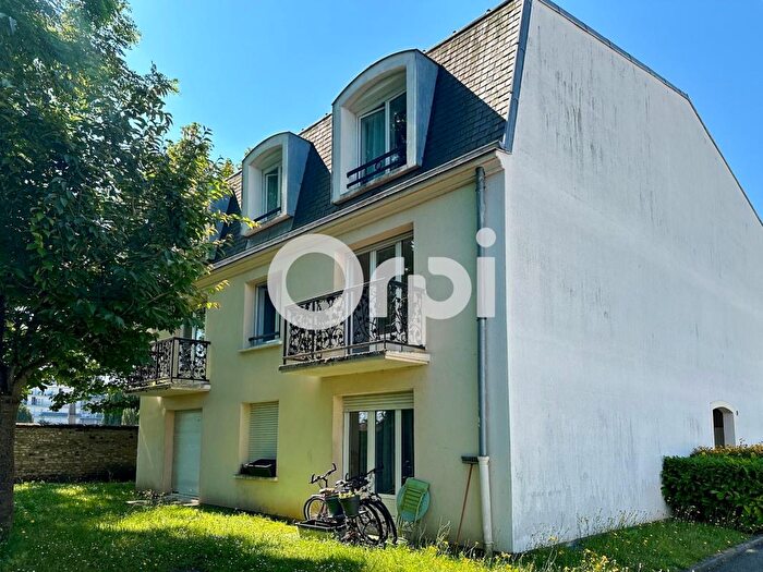 Appartement à vendre - Mantes-la-Jolie, Centre-ville - 3 pièces - 2 chambres