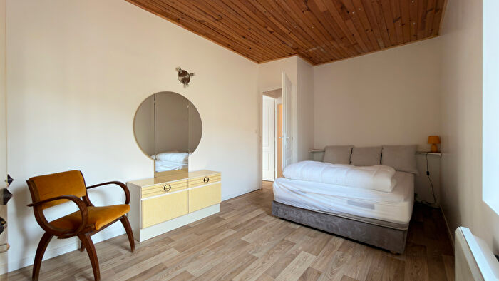 Maison à vendre - Carcassonne - 6 pièces - 4 chambres