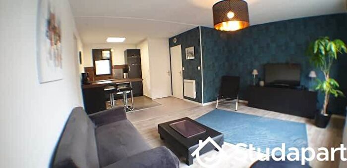 Appartement 1 pièce à Centre Ville, Reims, à louer