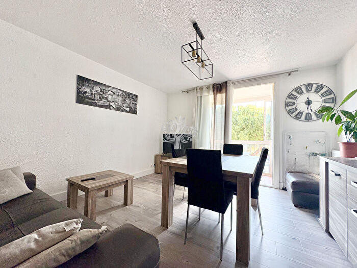 Appartement 3 pièces à vendre - Sanary-sur-Mer, Le Baou, Saint-Roch