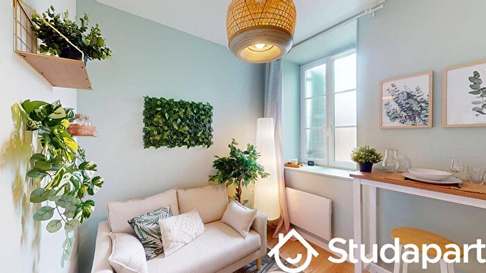 Appartement à louer - Champmaillot, Dijon - 1 pièce - 1 chambre