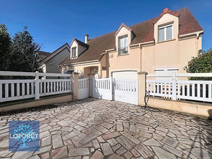 Maison à vendre - Mennecy, Paul Cézanne, Remise du Rousset - 7 pièces - 5 chambres