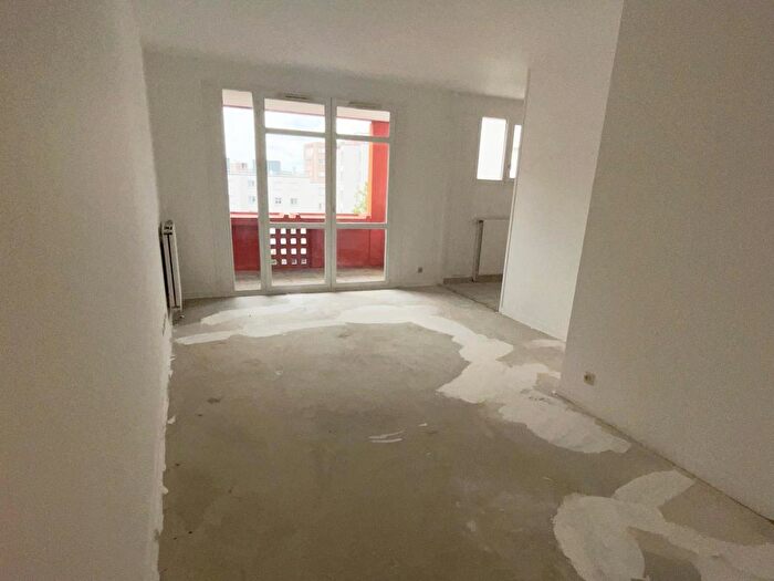 Appartement à vendre - Saint-Denis, République, Gare - 3 pièces - 2 chambres