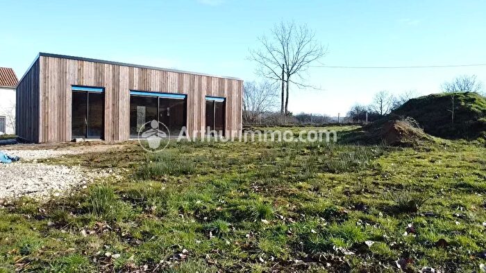 Maison à vendre - Neuvic - 1 pièce