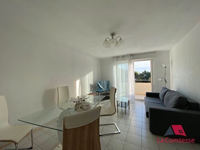 Appartement à louer - Aix-en-Provence - 2 pièces - 1 chambre