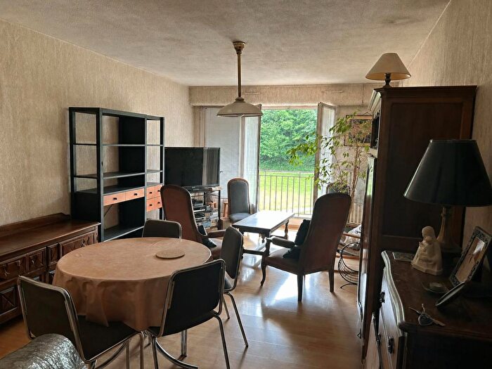Appartement à vendre - Pau, Centre-ville - 4 pièces - 3 chambres
