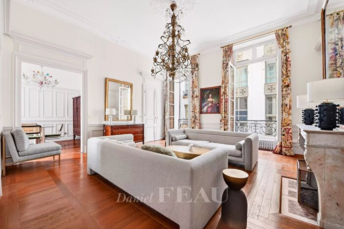 Appartement à louer - Paris e , Saint-Germain des Près - 5 pièces - 3 chambres