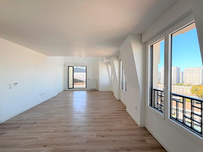 Appartement à vendre - Puteaux, Lorilleux - 5 pièces - 4 chambres