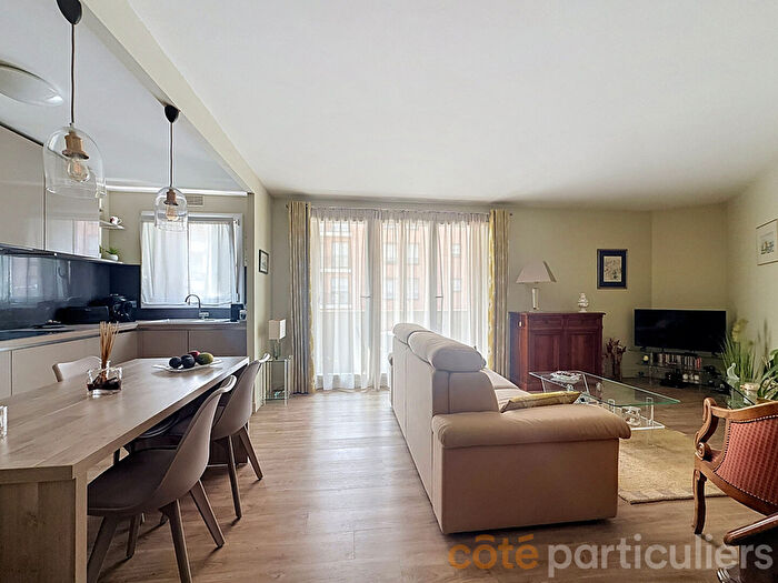 Appartement 2 pièces à Issy-les-Moulineaux, Centre-ville, Corentin Celton, Les Varennes, à vendre