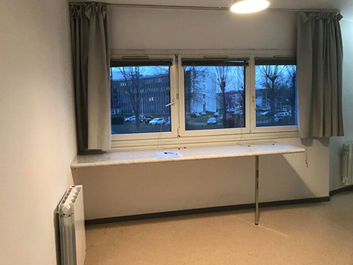 Appartement à louer - Illkirch-Graffenstaden, Nord Est - 1 pièce