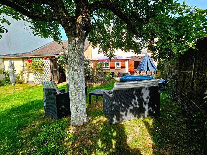 Rambouillet, Villeneuve, Hippodrome - Maison 7 pièces à vendre