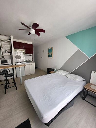 Appartement 1 pièce à louer à Centre Ville, La Rochelle