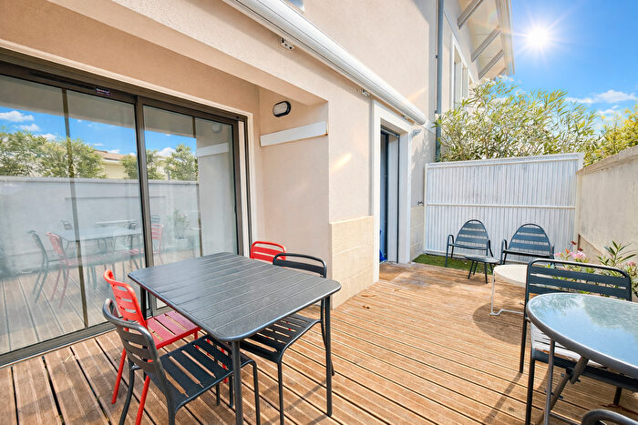 Appartement à louer - Arcachon, Aiguillon - 4 pièces - 3 chambres