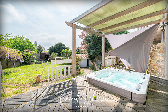 Maison à vendre - Vallet - 8 pièces - 5 chambres