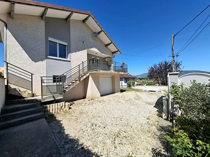 Maison à vendre - Les Avenières - 4 pièces - 3 chambres
