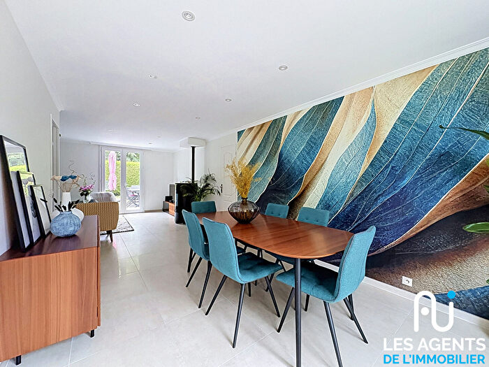 Huisseau-sur-Mauves : Maison 5 pièces à vendre