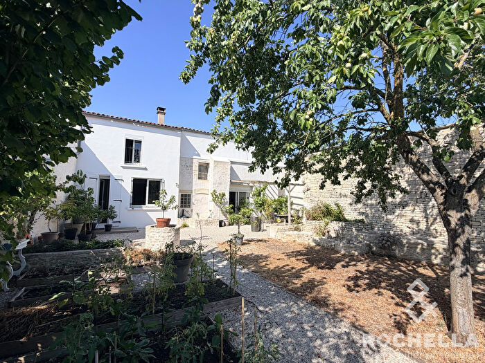 Maison 4 pièces à Angliers, à vendre