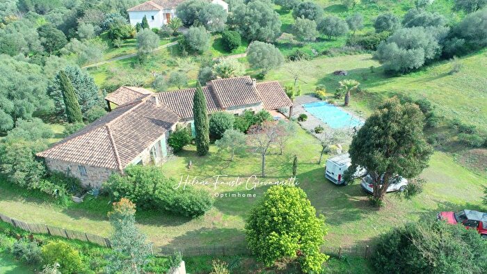 Maison à vendre - Oletta - 6 pièces - 5 chambres