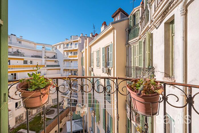 Appartement à vendre - Nice, Centre-ville - 2 pièces - 1 chambre