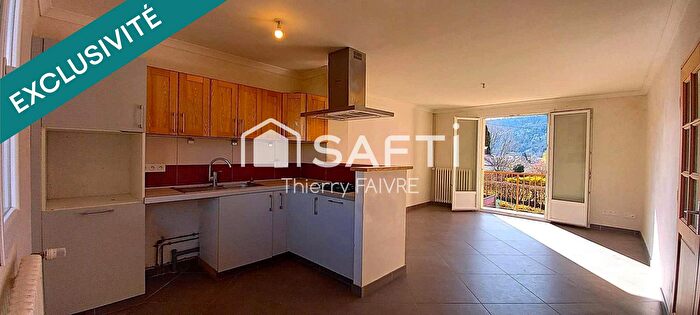 Maison à vendre - Champagnole - 5 pièces - 4 chambres