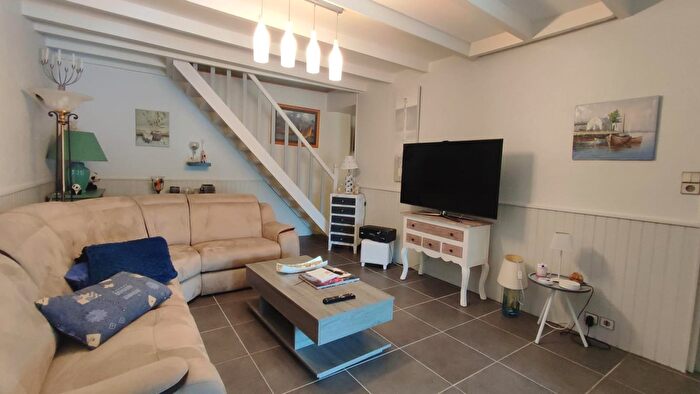 Maison à vendre - Grandjean - 11 pièces - 5 chambres