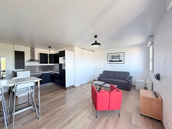 Taillis-Garenne, Yerres : Appartement 1 pièce à louer
