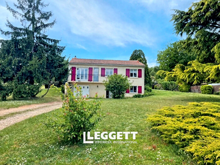 Mouthiers-sur-Boëme : Maison 4 pièces à vendre