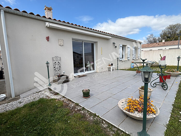 Maison 4 pièces à vendre à Chaniers