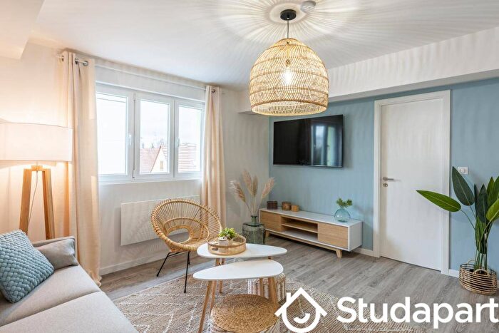 Appartement à louer - Centre Nord, Illkirch-Graffenstaden - 1 pièce - 1 chambre