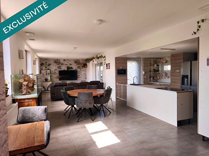 Maison à vendre - Écourt-Saint-Quentin - 6 pièces - 5 chambres