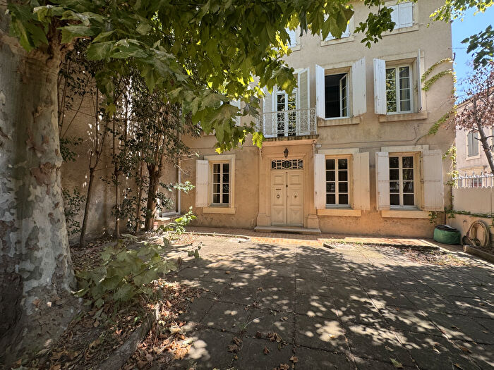 Maison à vendre - Coursan - 7 pièces - 4 chambres