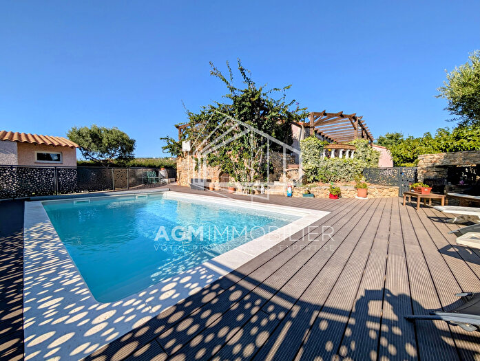 Maison à vendre - Fitou - 5 pièces - 4 chambres