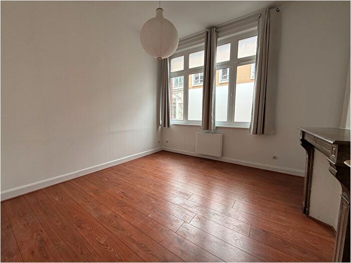 Appartement à louer - Lille, Centre-ville, Euralille - 1 pièce
