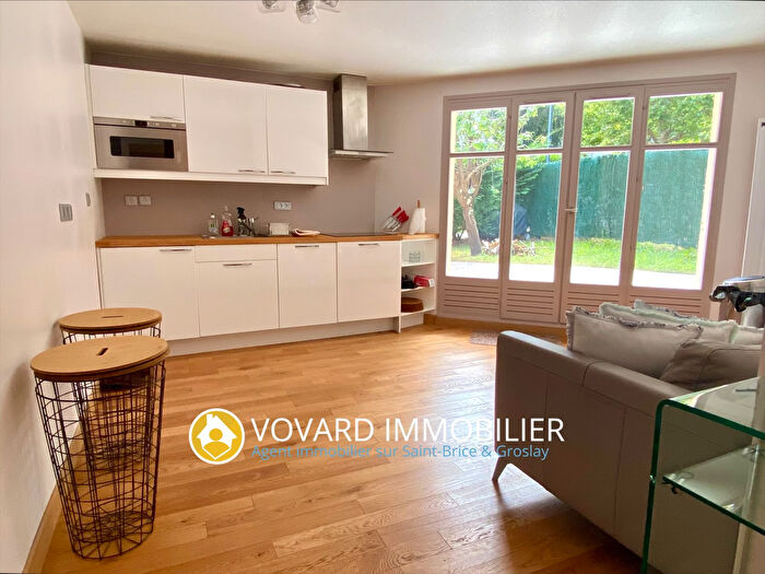 Appartement à louer - Saint-Brice-sous-Forêt, Vergers Nord, Parc - 3 pièces - 2 chambres