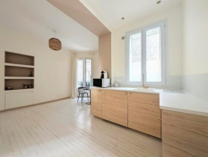 Paris 11ème, République, Saint-Ambroise - Appartement 1 pièce à vendre