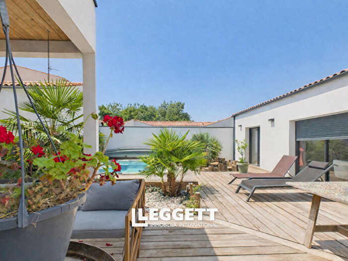 Maison à vendre - Angoulins - 6 pièces - 3 chambres