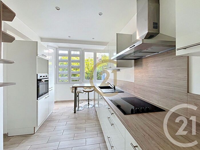 Appartement 3 pièces à Belfort, Centre-ville, Fb de Montbéliard, à vendre