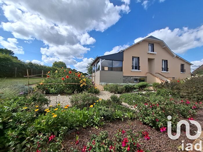 Maison à vendre - Chemiré-en-Charnie - 5 pièces - 3 chambres