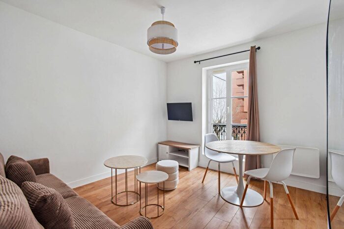 Appartement à louer - Dunois-Bibliothèque-Jeanne-dArc, Paris ème arrondissement - 1 pièce