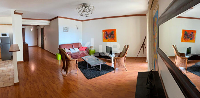 Appartement à vendre - Bastia, Centre-ville, Cardo - 4 pièces - 3 chambres