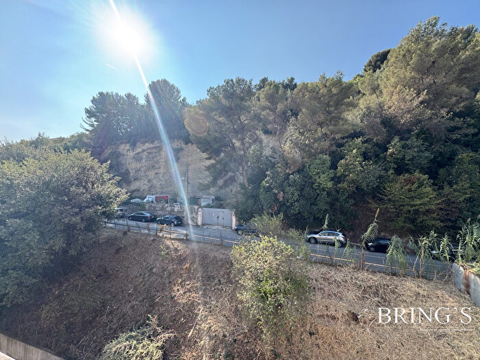 Appartement à vendre - Nice, Madeleine - 2 pièces - 1 chambre