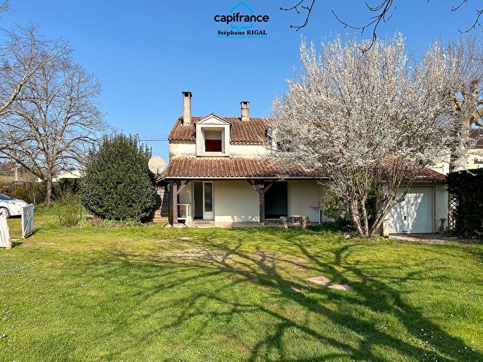 Maison à vendre - Condezaygues - 8 pièces - 4 chambres