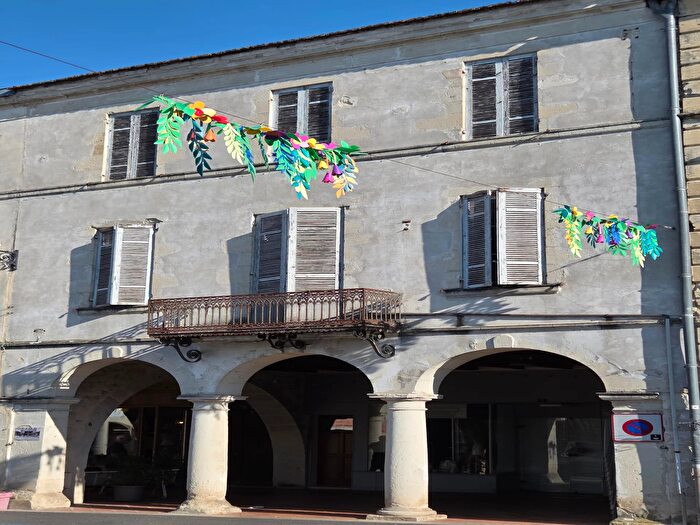 Monségur : Maison 10 pièces à vendre