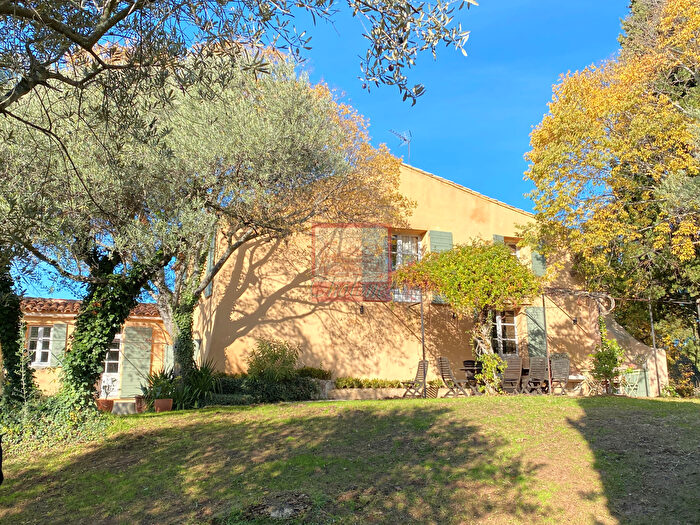 Maison à vendre - Aix-en-Provence, Luynes - 9 pièces - 5 chambres