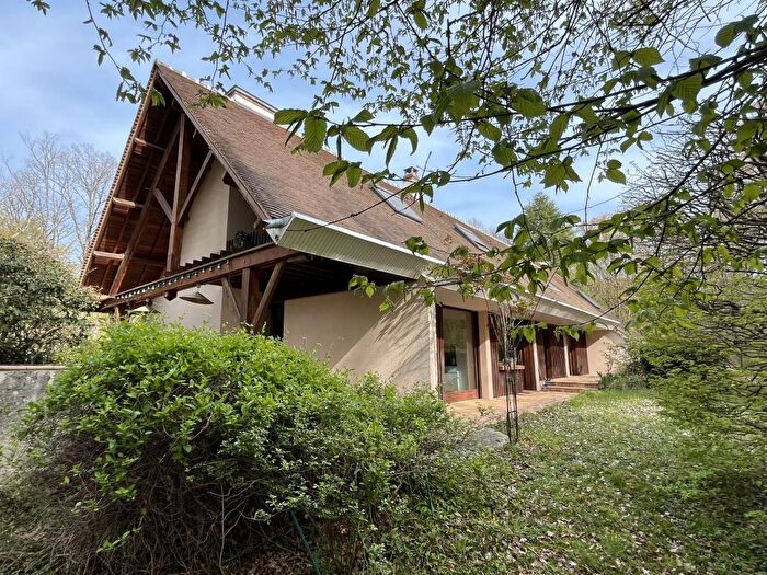 Maison à vendre - Plaimpied-Givaudins - 6 pièces - 4 chambres