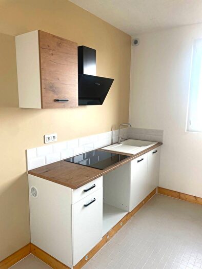 Appartement à louer - Arsenal, Roanne - 5 pièces - 3 chambres