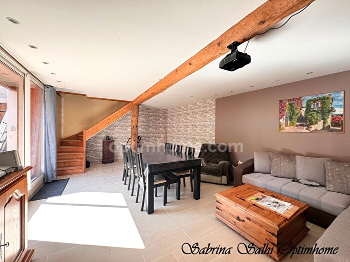 Maison à vendre - Quincié-en-Beaujolais - 7 pièces - 3 chambres