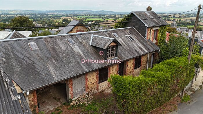 Maison à vendre - Saint-Sever-Calvados - 2 pièces - 1 chambre